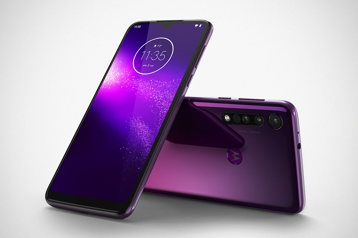 New Motorola Smartphones Has Long Battery Life And Macro Photography