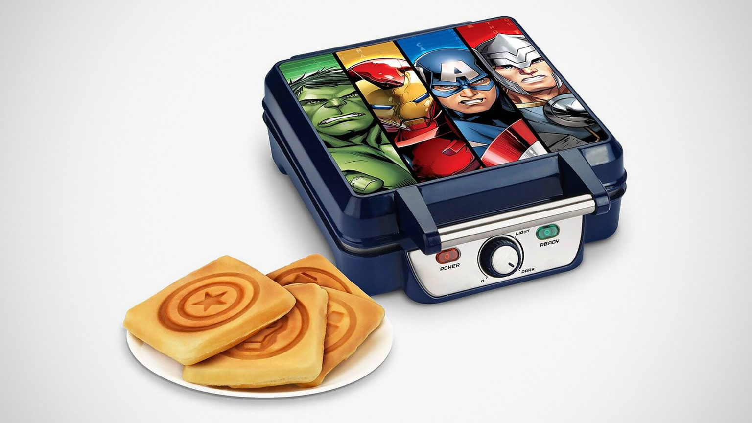 Marvel MVA-281 Avengers Waffle Maker: Ermm, Waffles Assemble?