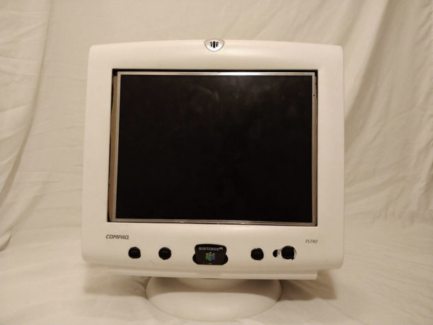 Someone Turned A CRT Into An All-In-One Nintendo 64 Video Game Console