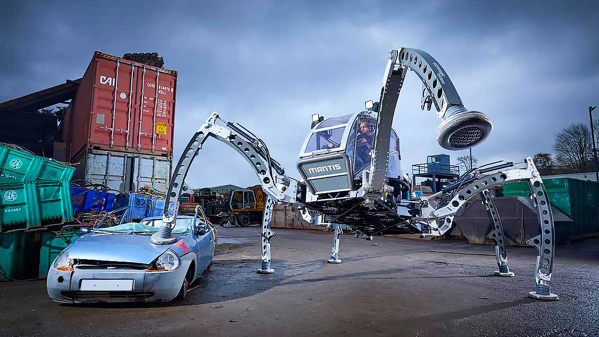Meet Mantis, The Drivable Hexapod By The Animatronic Guy Behind Star ...