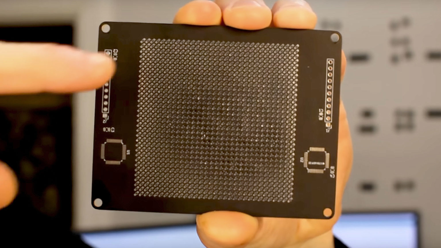 Guy Made A Digital Camera With DIY Image Sensor And Yes, Apparently, It Can Be Done