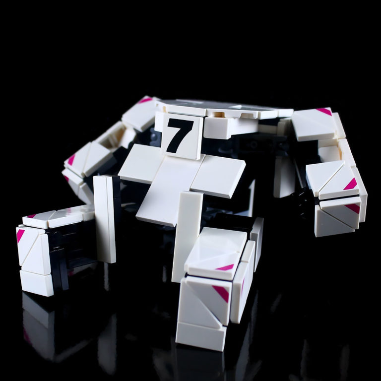 Genius LEGO Builder Created A LEGO Cube That Transforms Into A Posable ...