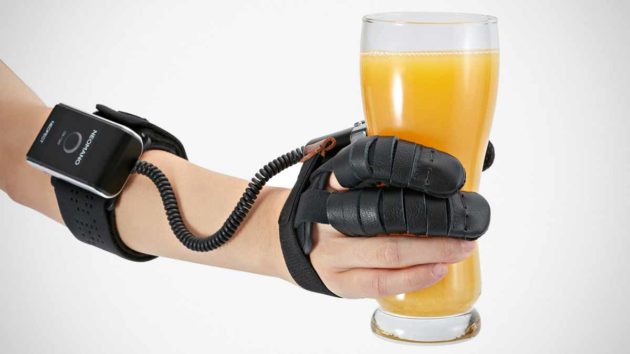 NeoMano Robotic Glove Lets People With Paralysis Or Weak Hand Regain ...