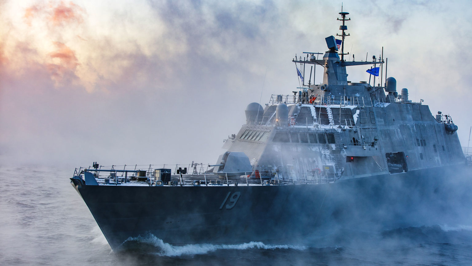 In Pictures: U.S. Navy Littoral Combat Ship 19 USS St. Louis By ...