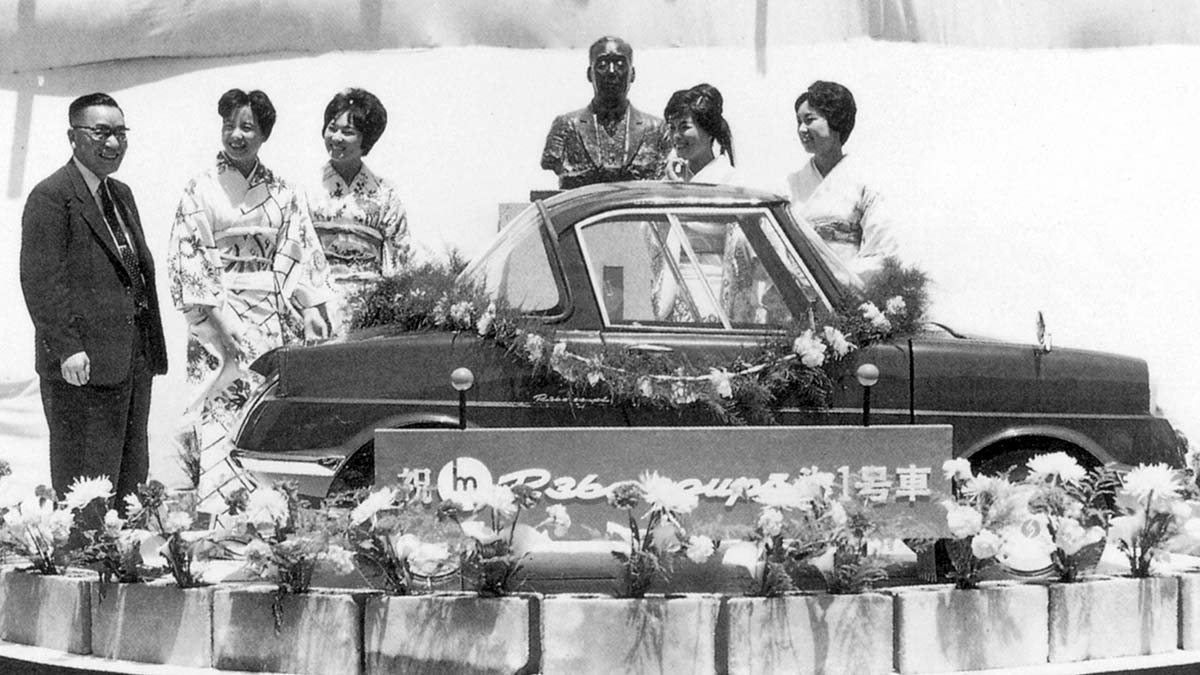 This Adorable And Sleek 1960 Mazda R360 Coupe Was The Kei Car That Set ...