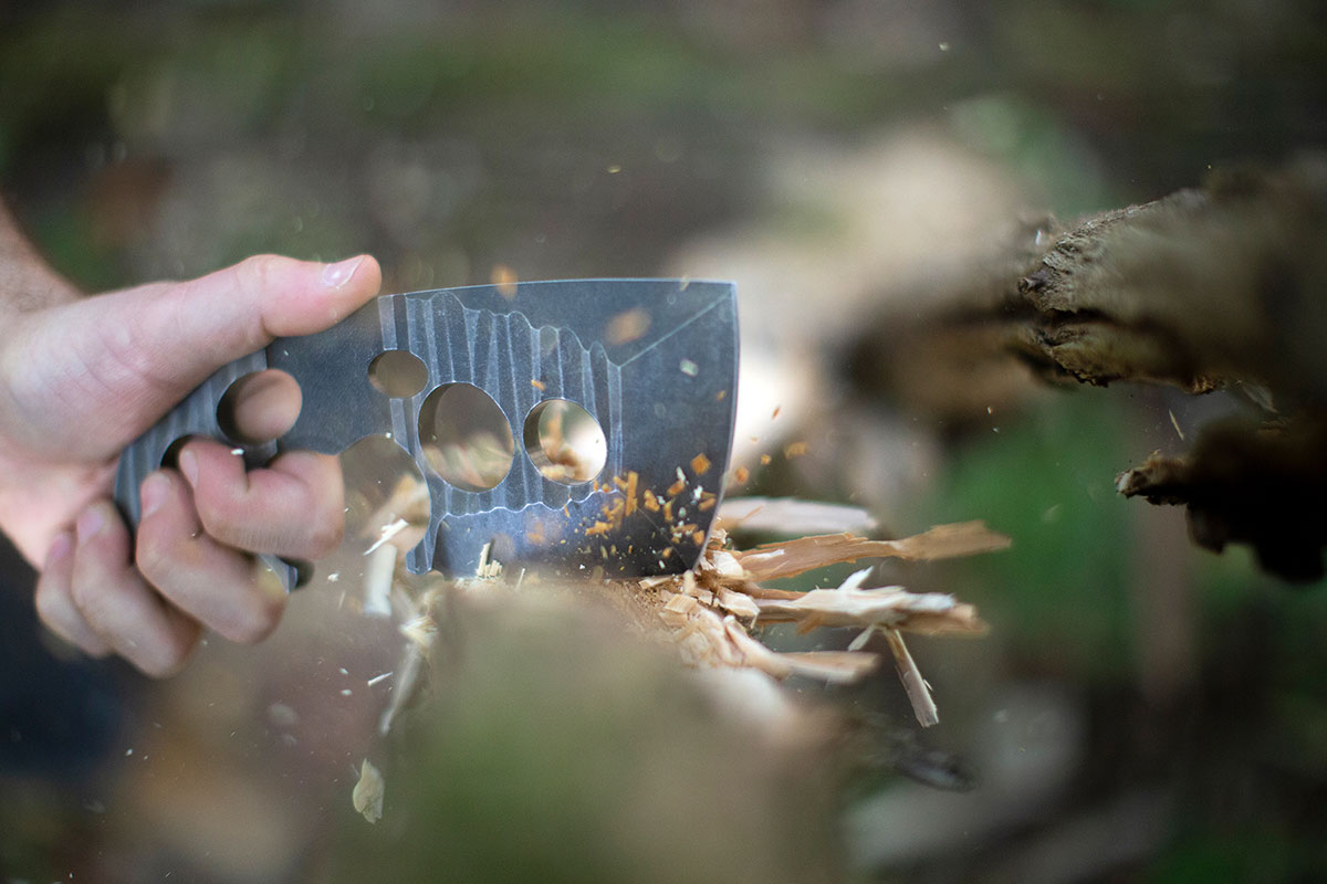 Meet AXXIS Hand Axe, A Truly Pocketable Axe For Any Outdoor Adventure