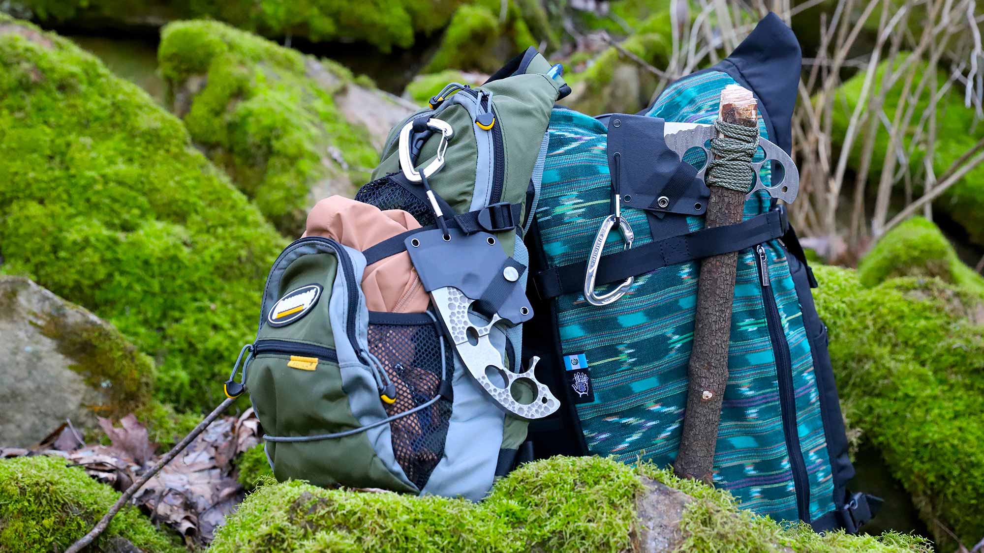 Meet AXXIS Hand Axe, A Truly Pocketable Axe For Any Outdoor Adventure