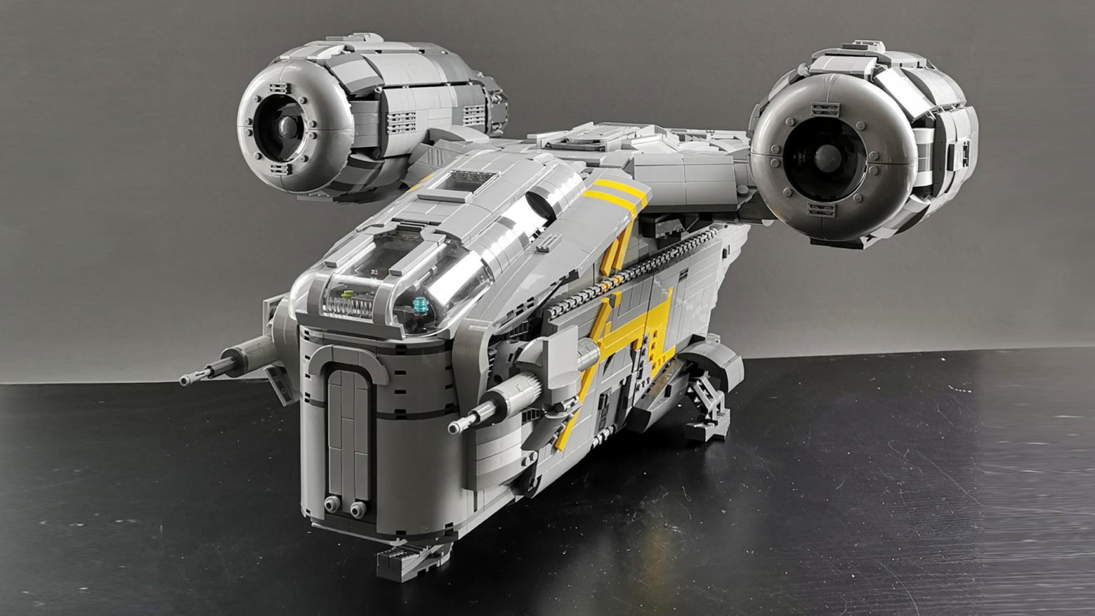 Once You Look This LEGO MOC Razer Crest, You Will Not Want To Look At ...