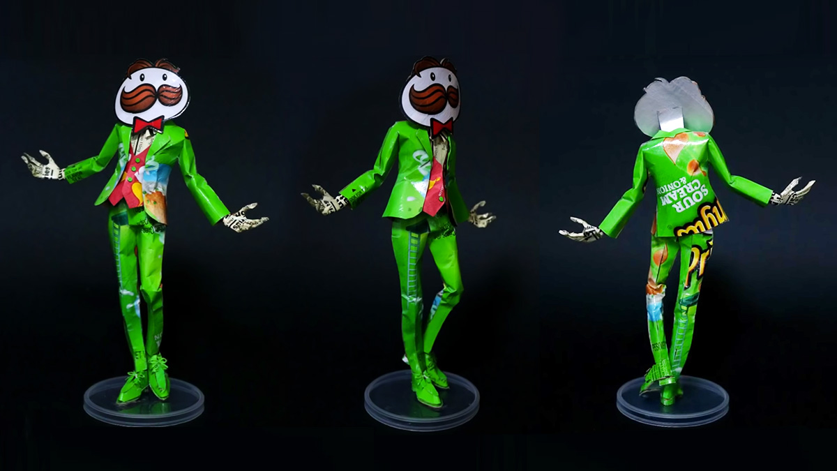 Pringles Packaging Turned Into Pringles Figure Is The Best Thing To ...