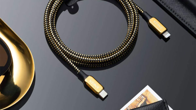 Anker Goes All-out Luxe With A US$100 Dollar 24K Gold-plated USB-C-To ...