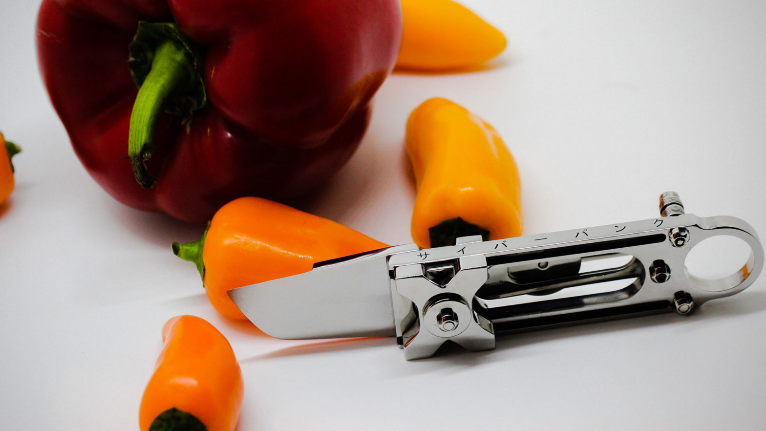 Inertix Cyberpunk Pocket Exoblade Knife Is A Gorgeous Cyberpunk 2077 ...