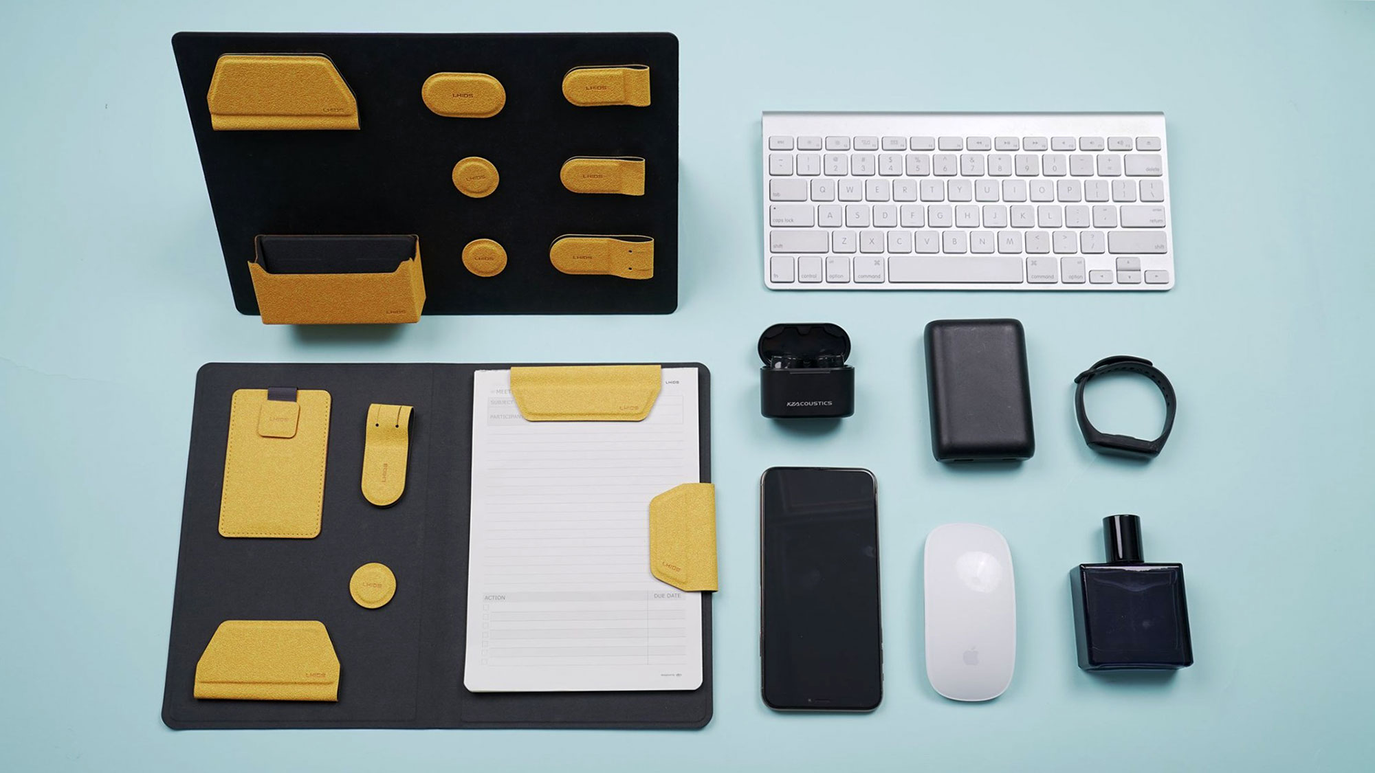 MagEasy Is A Clever Magnetized Solution For Desk And On-The-Go ...