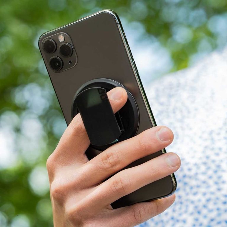 Ohsnap Grip Is An Ultra Thin Grip For Smartphone That Works With ...