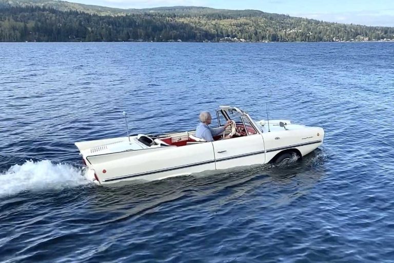 1964 Amphicar Model 770 Is A 60s Classic Car Style Amphibious Vehicle