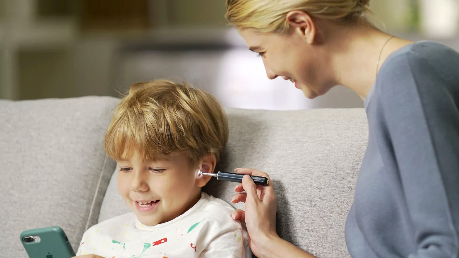No More Cleaning Your Ears Blind Because, This Ear Cleaner Has A 1080p ...