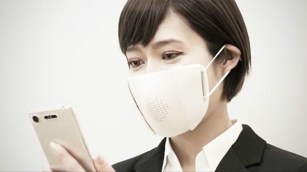 This High-tech Face Mask Works With Your Phone And Also Amplify Your ...