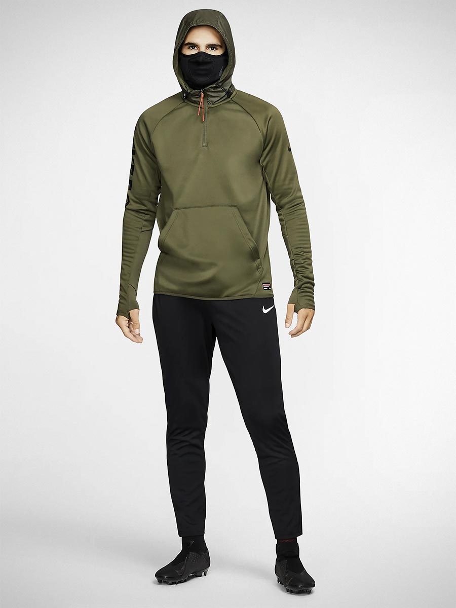 Nike Strike Snood Will Keep Athletes’ Lower Face And Neck Warm And Dry ...