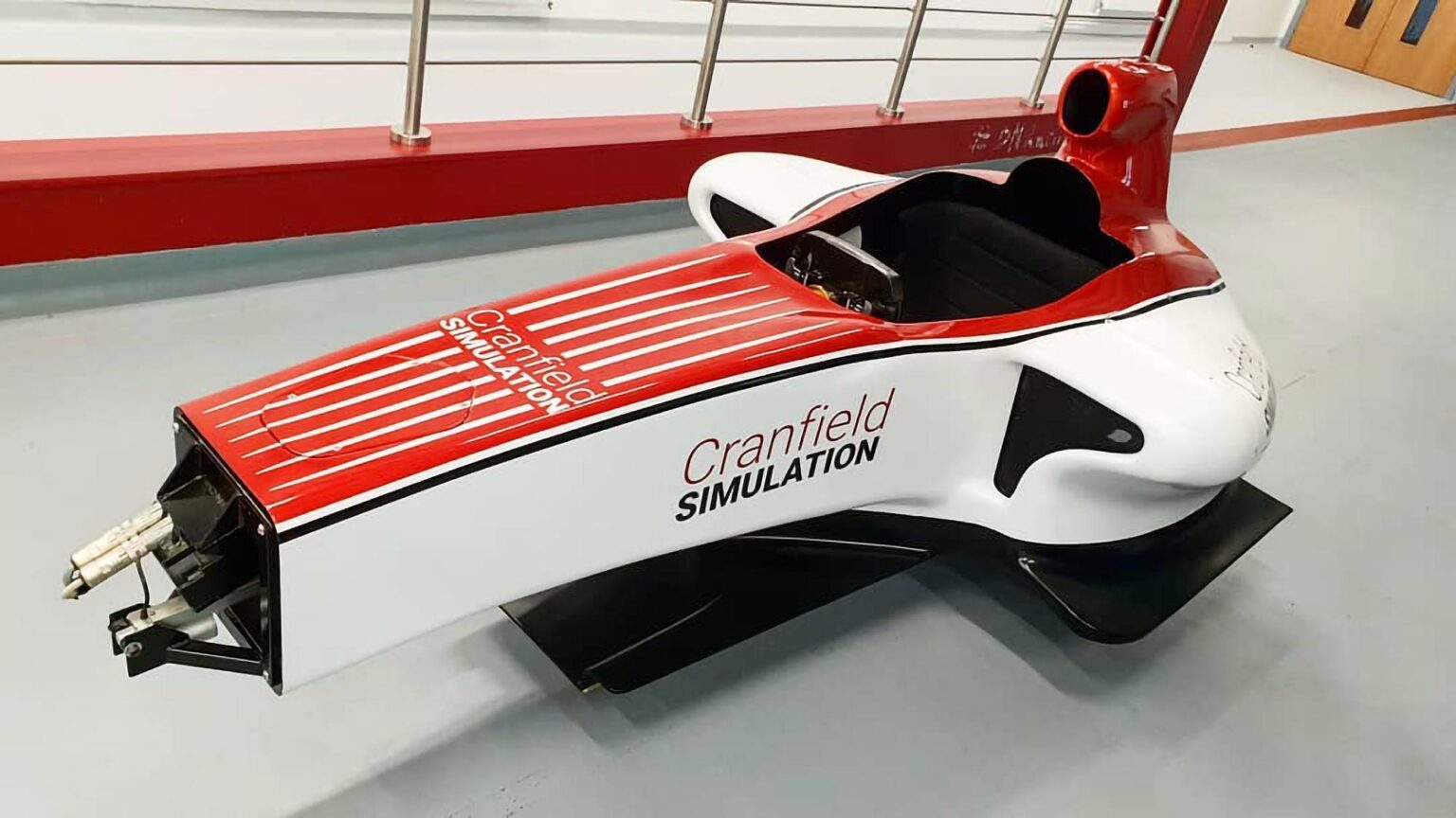 Cranfield Simulation: The World’s First Bespoke Full-motion Formula ...