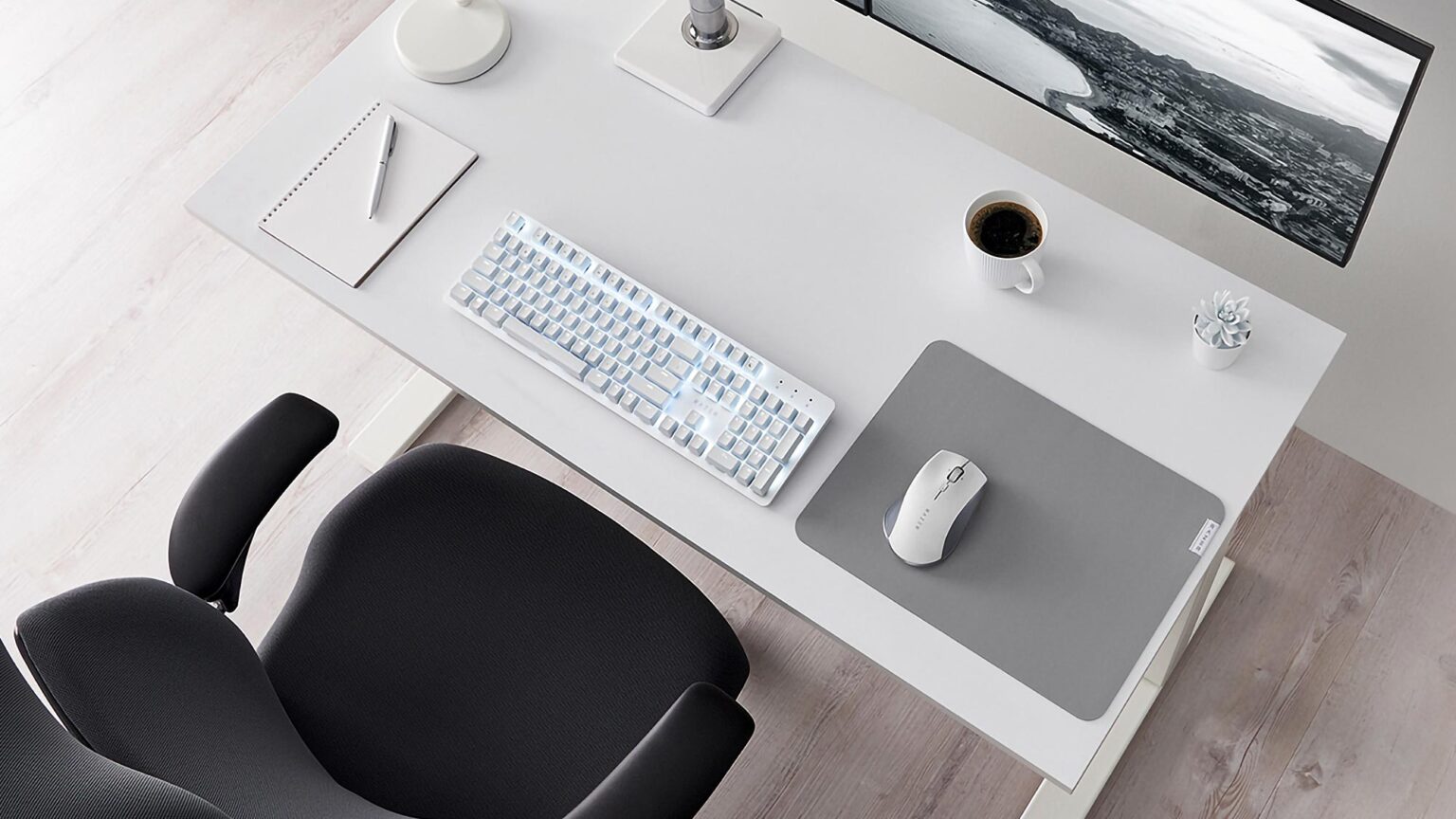 Razer Sets Sight On Productivity With Humanscale x Razer Keyboard And ...