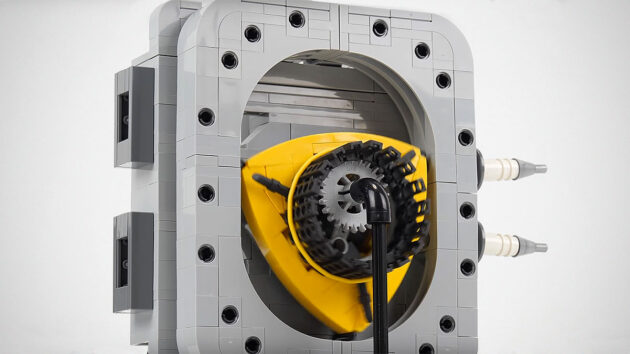See How A Rotary Engine Works With This Amazing LEGO Rotary Engine Model