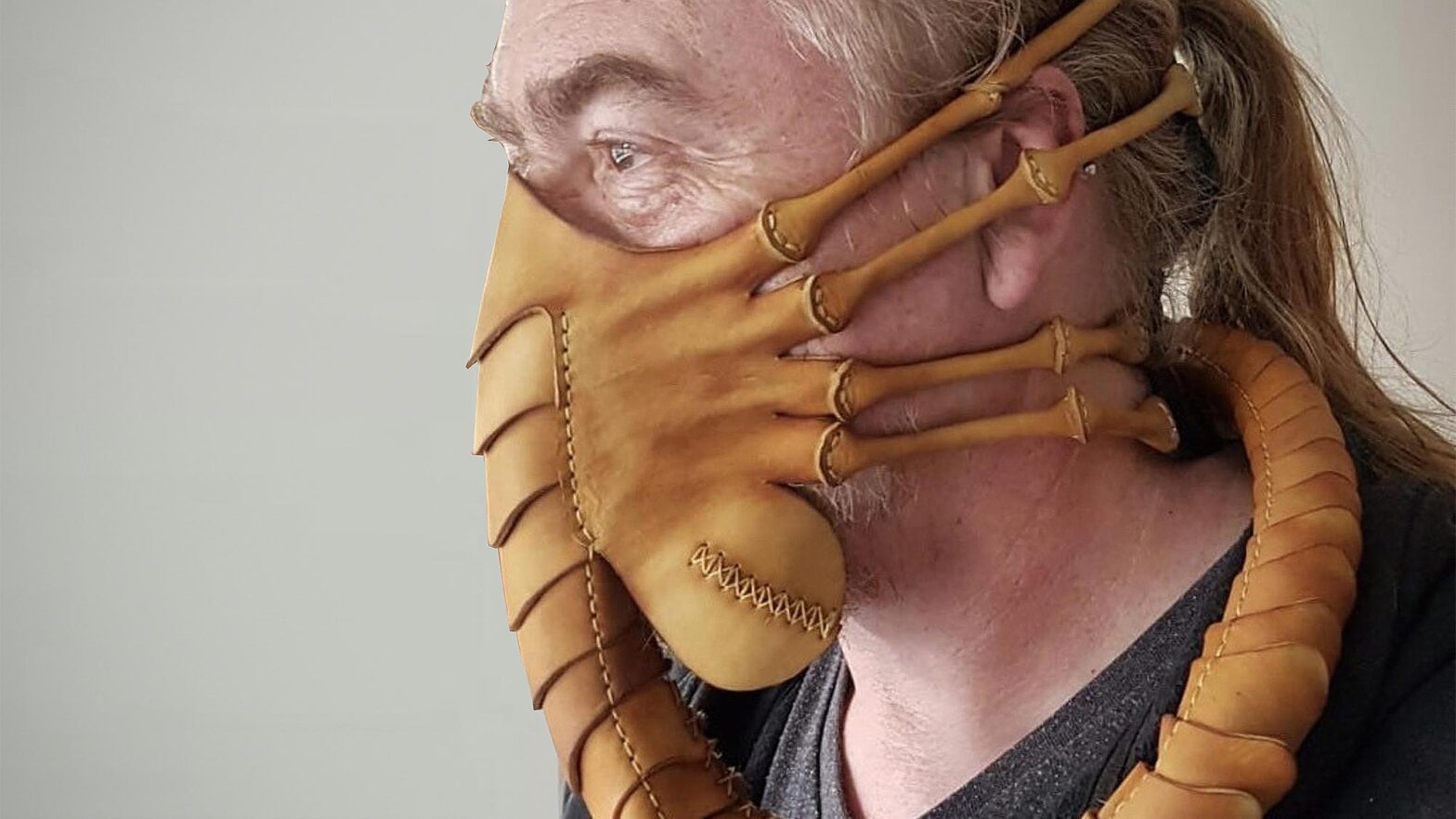 Here’s Another Aliens Facehugger Mask. This Time, It’s In Leather