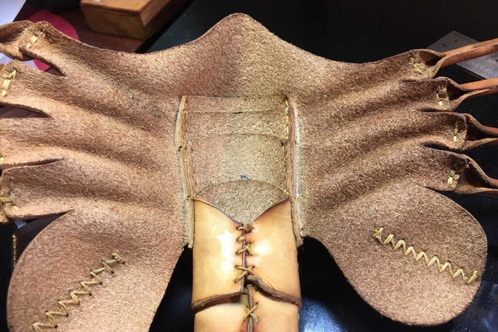 Here’s Another Aliens Facehugger Mask. This Time, It’s In Leather