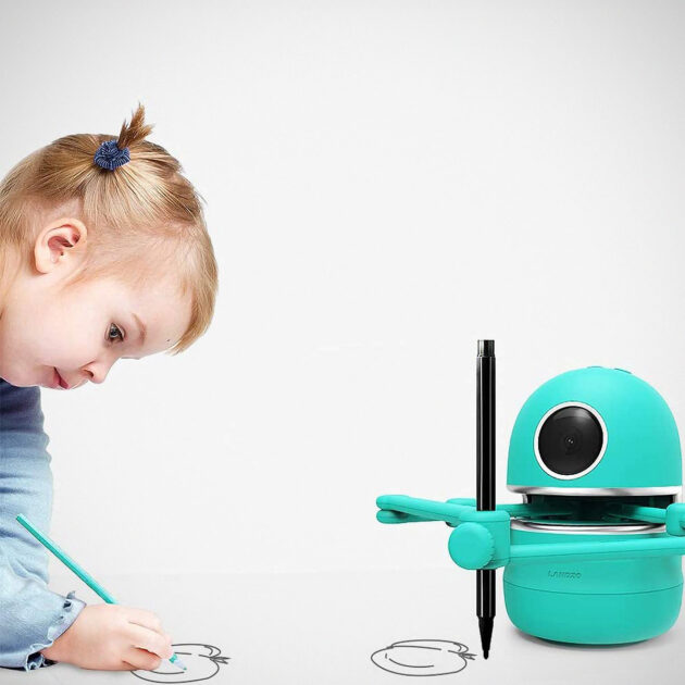 This Is Quincy. She Is A Desktop Robot That Teaches Kids To Draw, Math ...