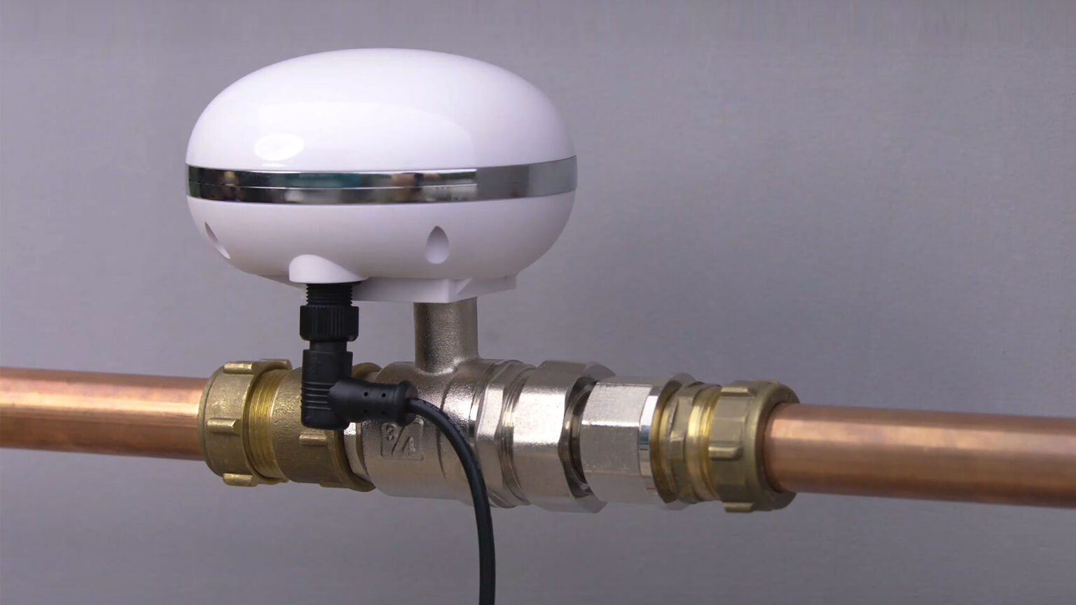This Device Detects Water Leaks And Burst Pipes, Auto Shut-off The ...