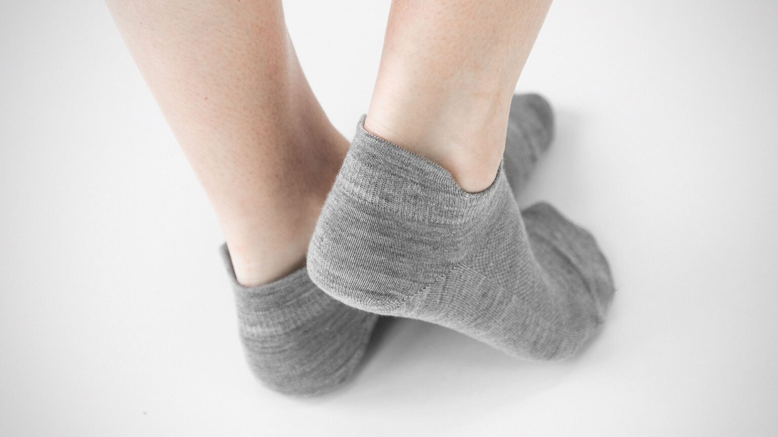 BeClothed Silver Ankle Socks Keep Your Feet Odor-free With Pure Silver