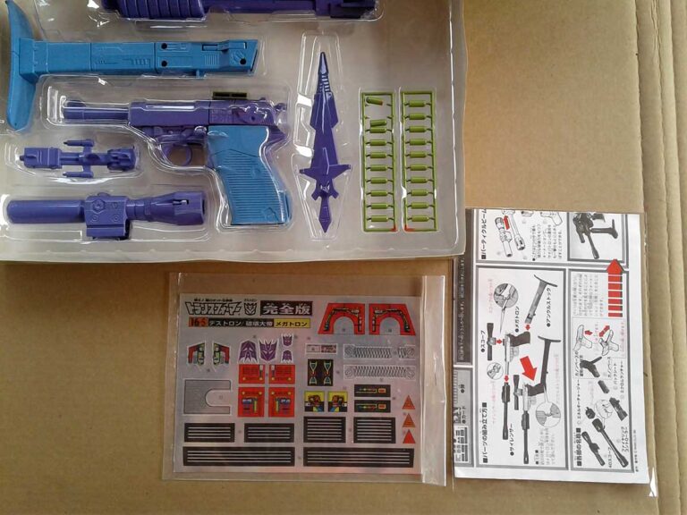 Custom Transformers G1 He-Man Crossover Figure Is Brilliant, But Never ...