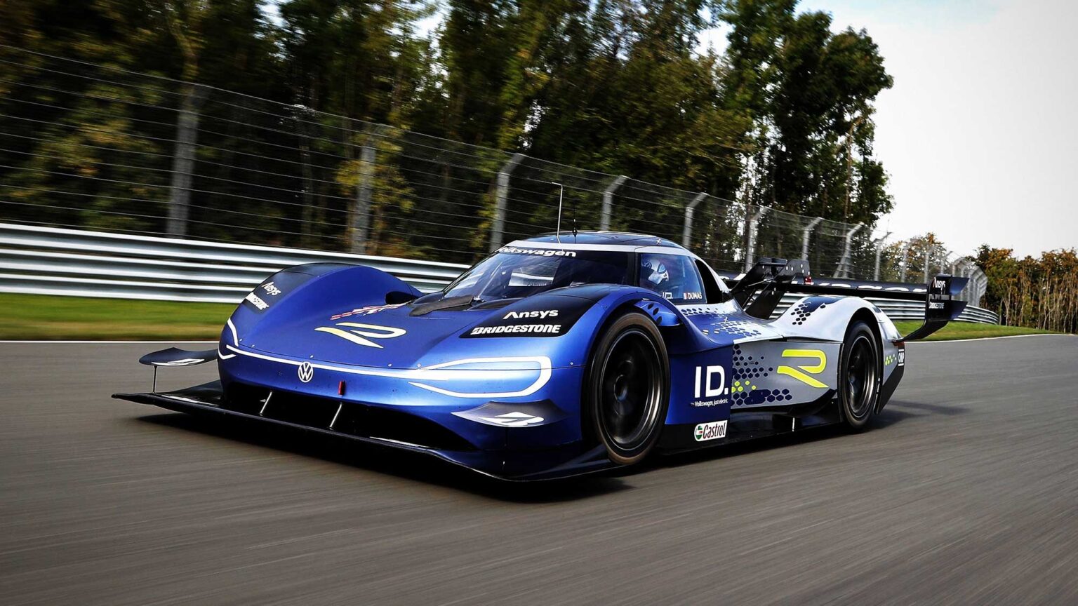 Volkswagen Show Off New Design For The Volkswagen ID.R Electric Race Car