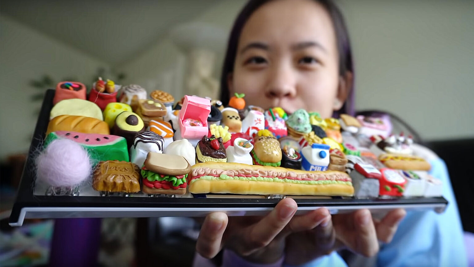 Artist Replaced All The Keys On A Keyboard With Custom Food Keycaps