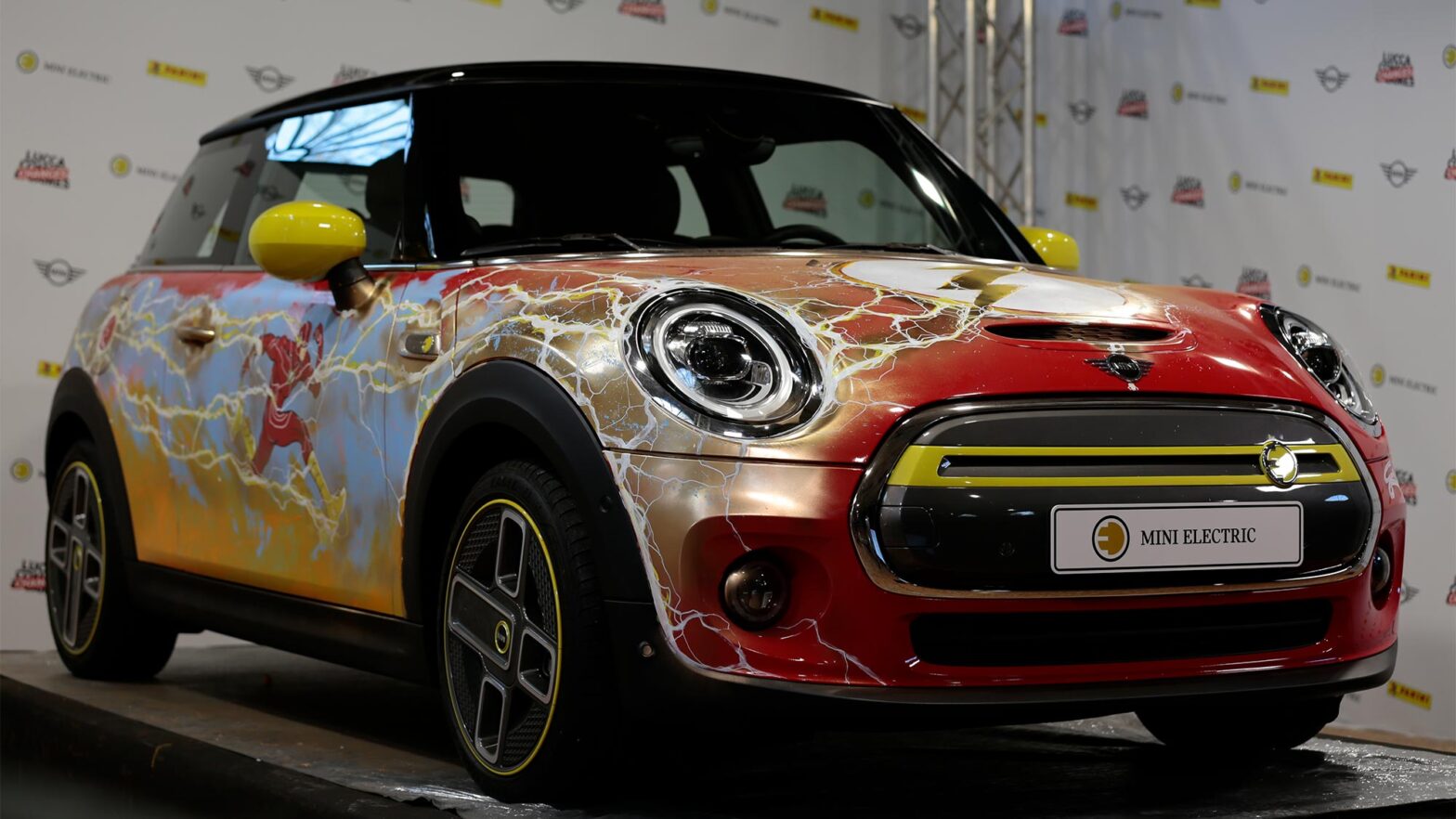 MINI Celebrates 80 Years Of The Flash With This One-Off The Flash Mini ...