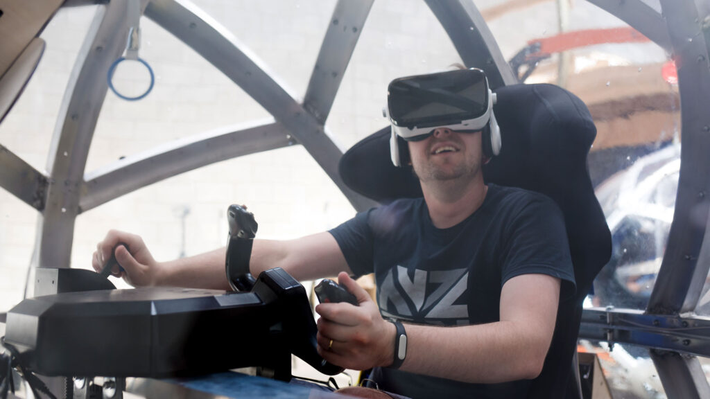 Eight360 NOVA 360-Degree Motion VR Simulator Takes VR Simulator To The ...