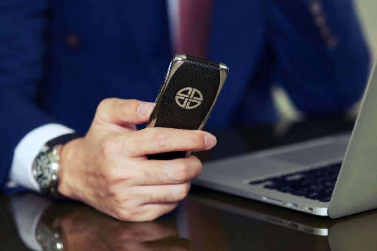 Former Staff Of Vertu Has Come Together To Create A New US$4,000 Cell ...