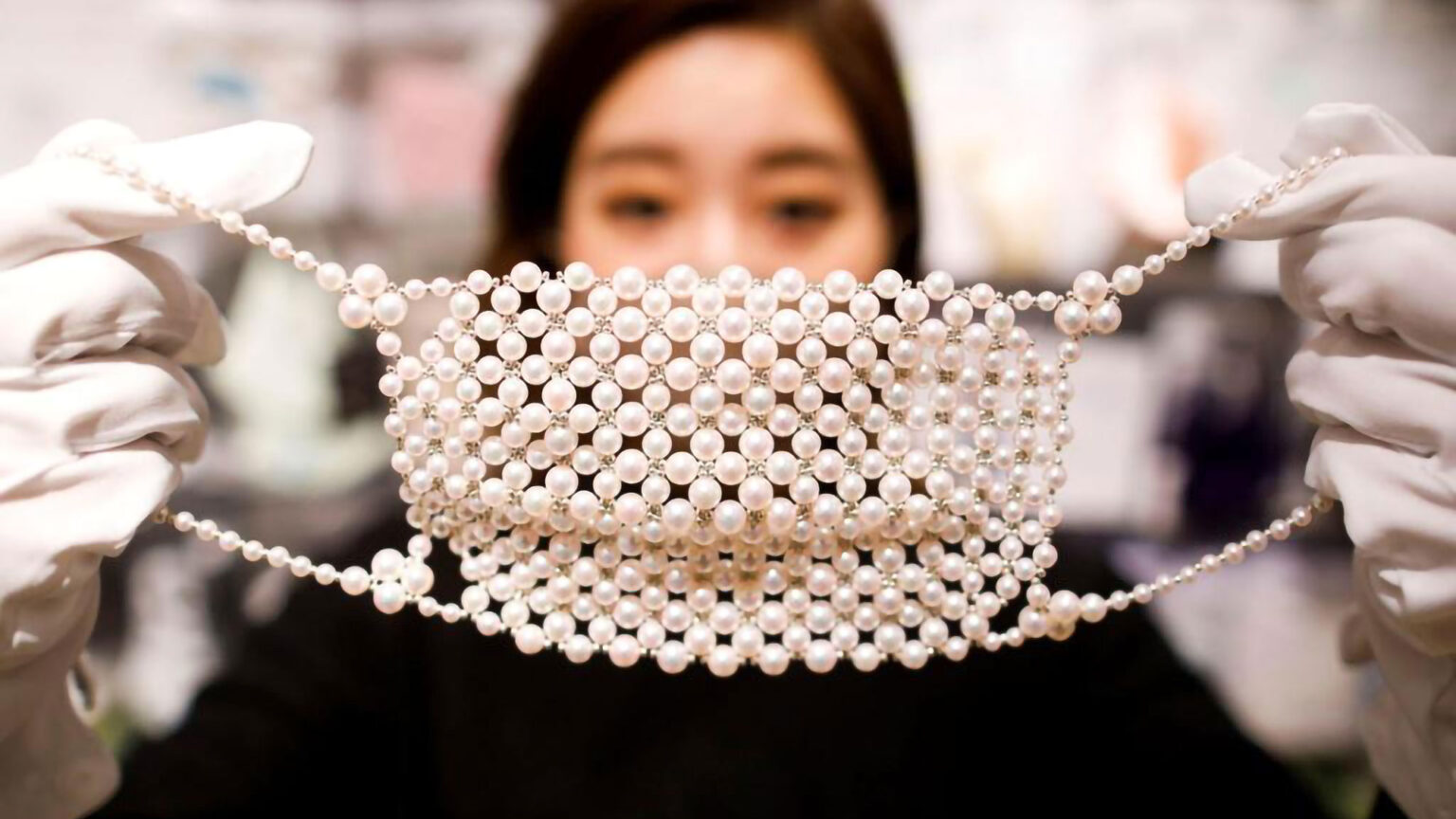Cox Co Launches Diamond And Pearl Face Masks For A Million Yen A Pop