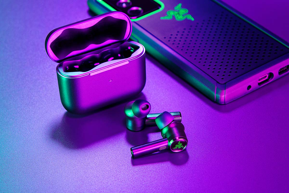 Razer Hammerhead True Wireless Earbuds Goes Pro, Blessed With THX ...