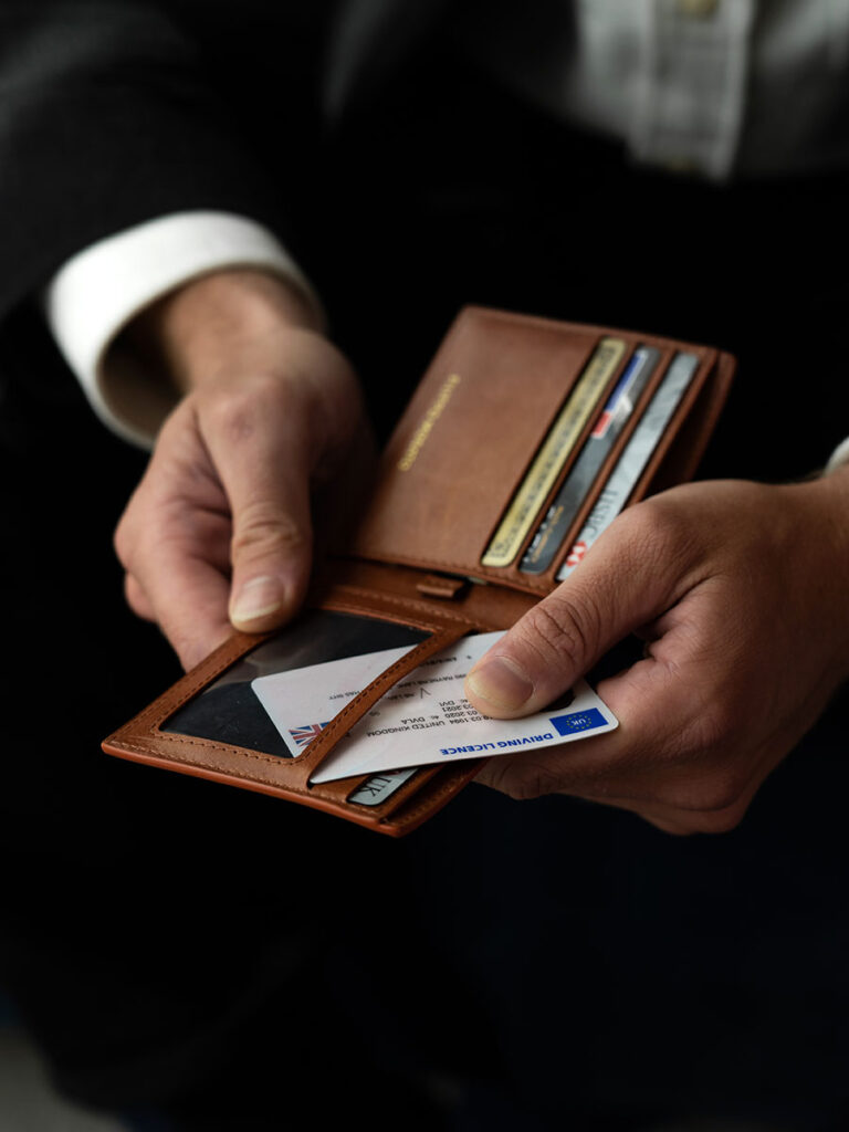 This Is The Strongest Wallet In The World, It Has Pockets For ...