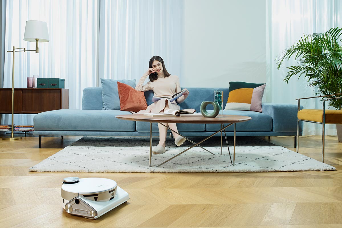 Meet Samsung JetBot 90 AI+, The World’s First Smart Robot Vacuum ...