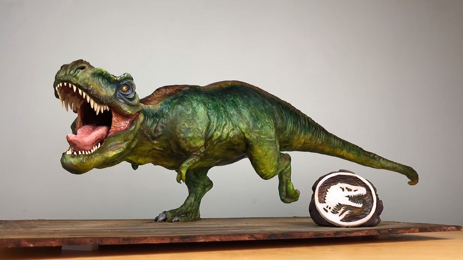Watch This Hyperrealistic T-Rex Cake Taking Shape