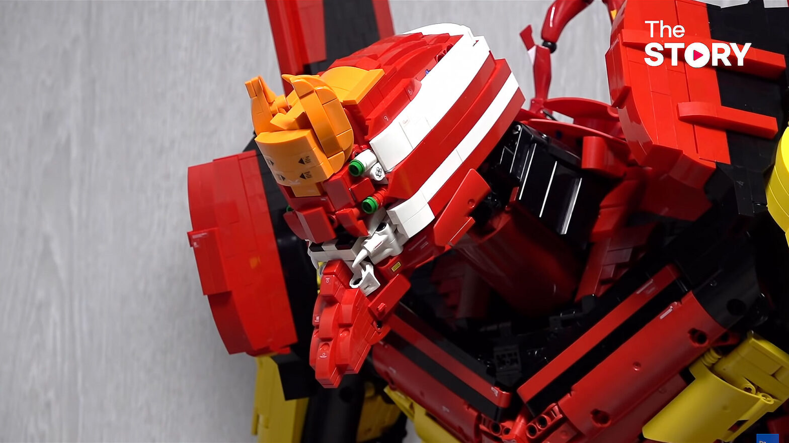 LEGO Enthusiast Created A 5-Foot Tall LEGO Evangelion Unit 02 With 80% ...