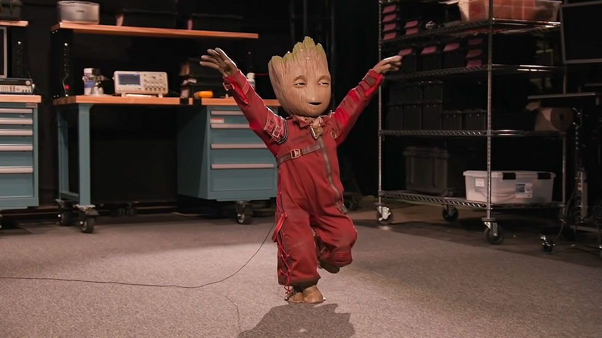 Walt Disney Imagineering Demonstrates Prototype Free-roaming Robotic ...