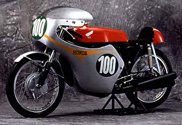 New Casio EDIFICE Celebrates Legendary Honda RC162 Motorcycle’s Win In ...