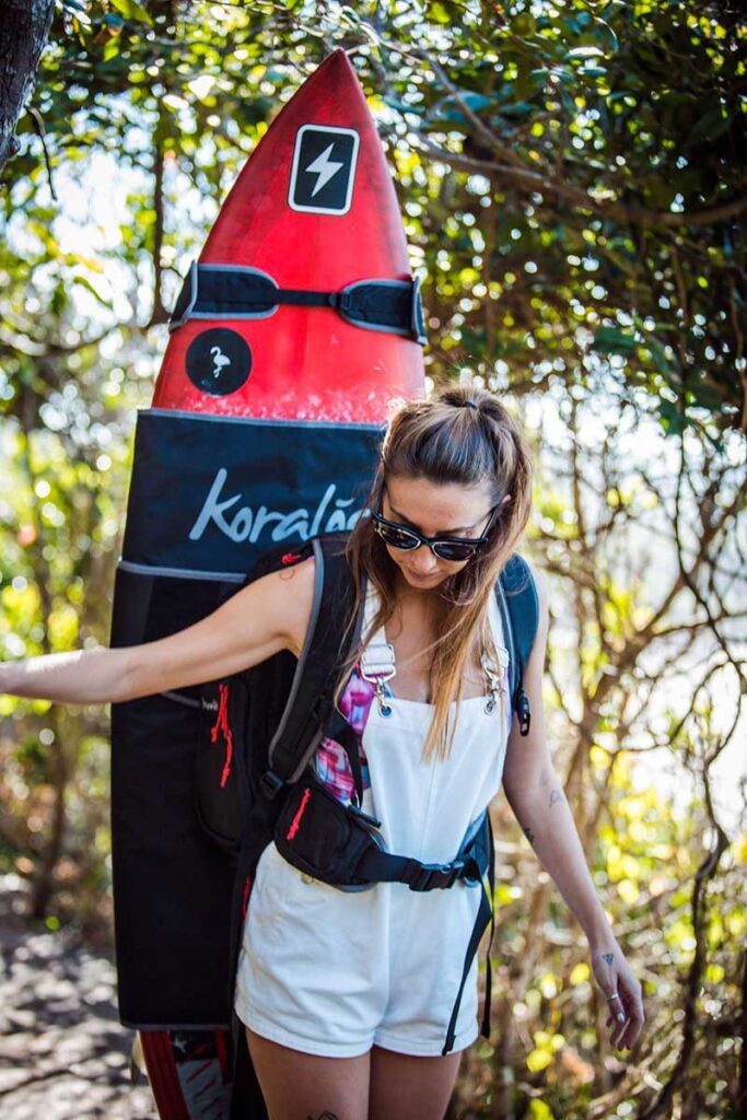 Keep Your Surfboard Off Your Hands With The Koraloc Surfboard-carrying ...