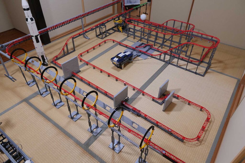 Take A Seat In This 202 Feet Custom LEGO Roller Coaster Track