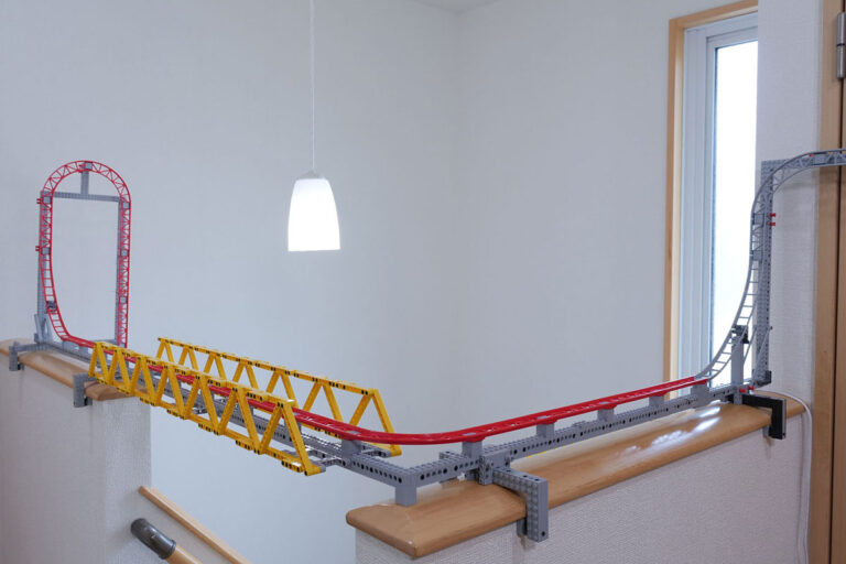 Take A Seat In This 202 Feet Custom LEGO Roller Coaster Track