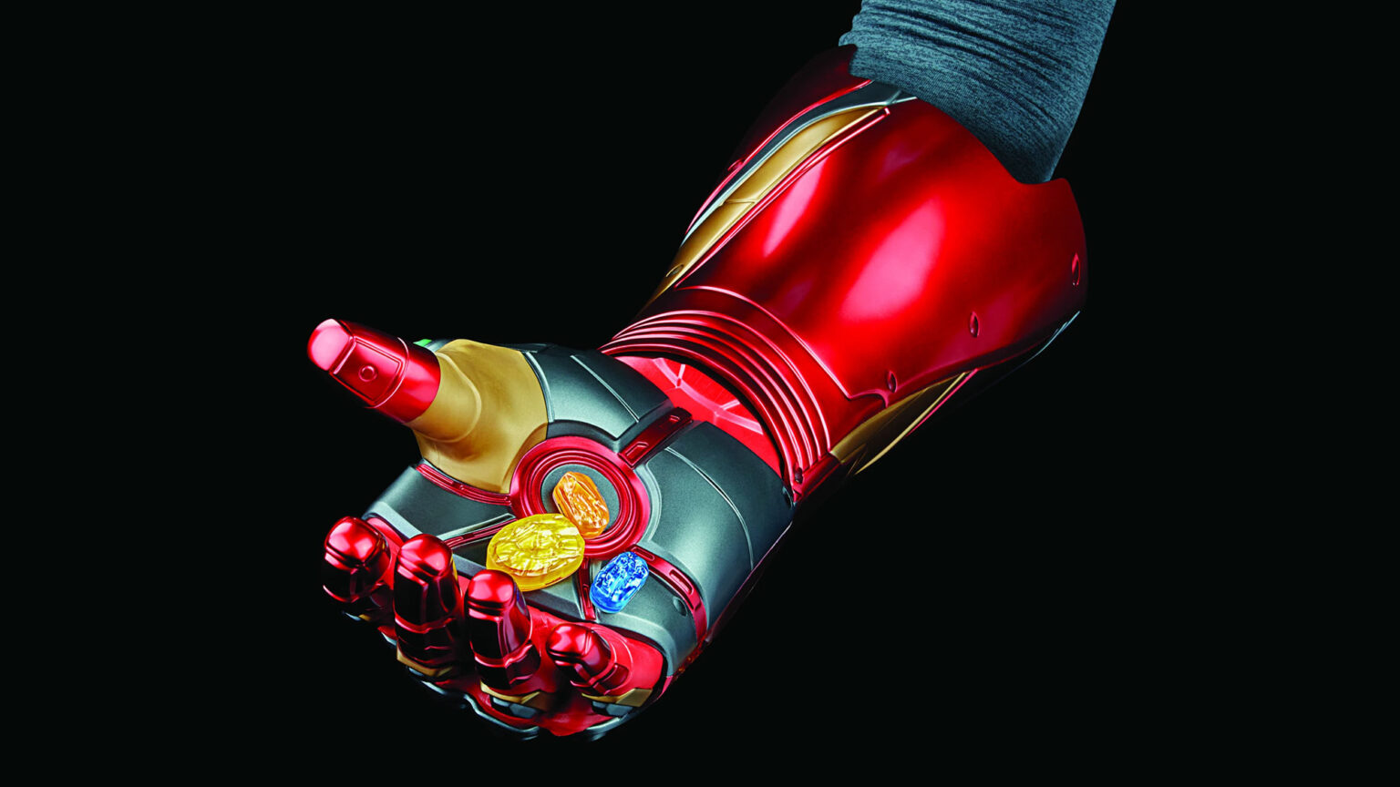 You Can Actually Snap Your Fingers With The Marvel Legends Series Iron ...