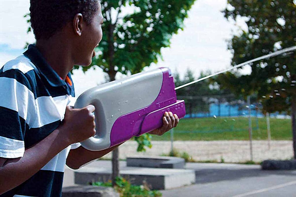 Water Blaster Incog Water Guns 1200CC - Powerful And Stealthy In Oman ...