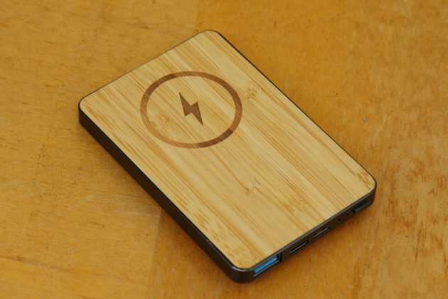 Otto MagPowerX Wireless Charger Power Bank Costs 40% Less Than MagSafe ...