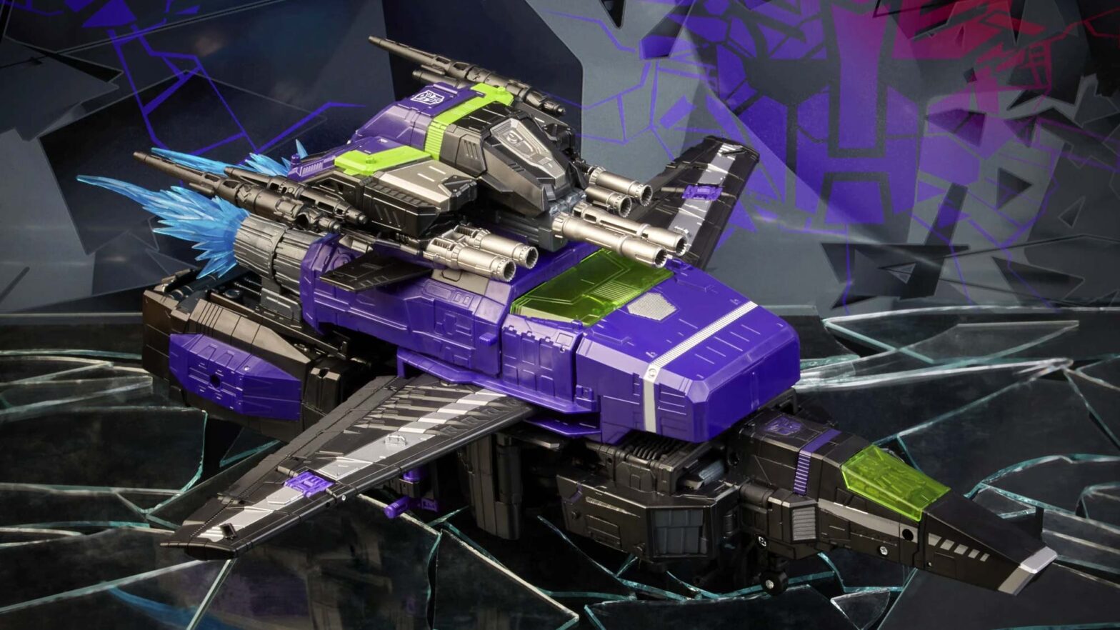Transformers Generations Shattered Glass Jetfire & IDW’s Shattered ...